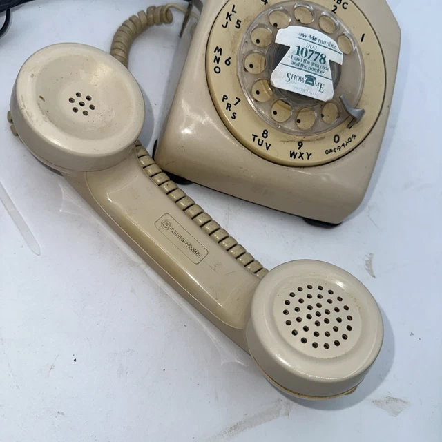 VINTAGE BEIGE WESTERN Electric Bell System Rotary Telephone 1983 £23.17 ...