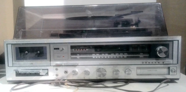 VINTAGE SEARS AM/FM Stereo System Turntable Cassette & 8 Track 304. ...