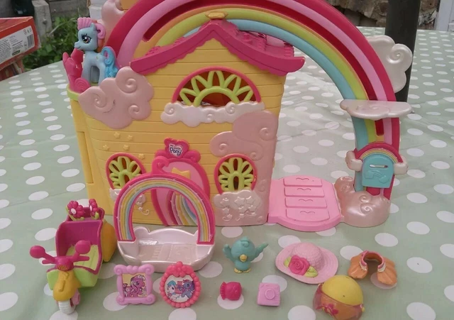 MY LITTLE PONY Ponyville Playset Rainbow Dash's Rainbow House £26.99 ...