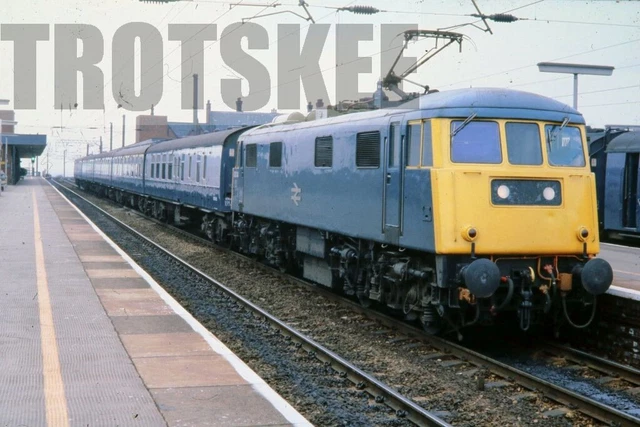 35MM SLIDE BR British Rail Electric Loco Class 83 83014 Wigan 1979 ...