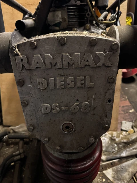 RAMMAX DIESEL TRENCH Rammer DS 68 Wacker Jumping Jack £156.72 - PicClick UK
