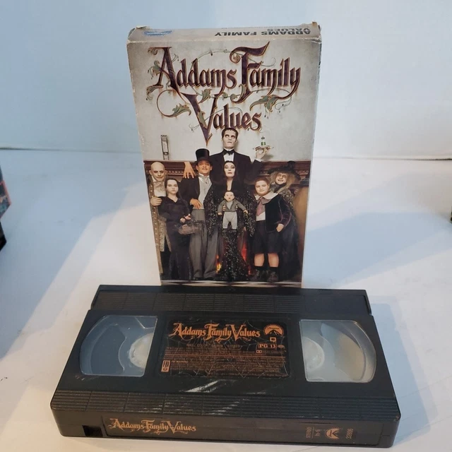 ADDAMS FAMILY VALUES (VHS, 1993) Christina Ricci £2.77 - PicClick UK