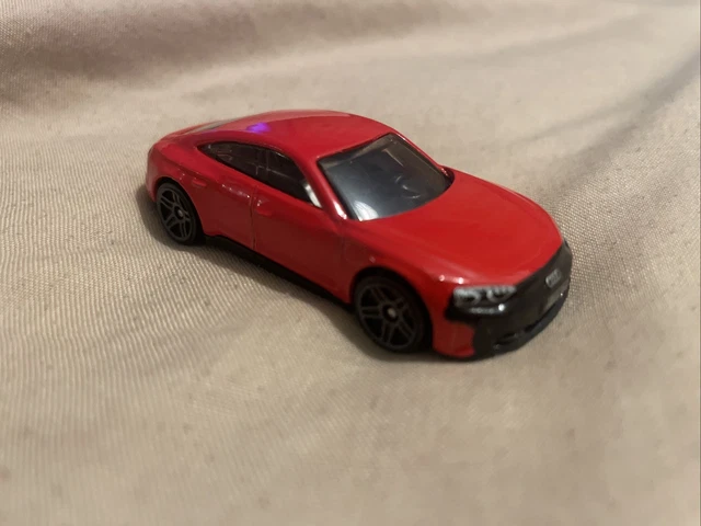 HOT WHEELS AUDI RS E-Tron GT 1:64 Scale Made In Malaysia C2021 £3.31 ...