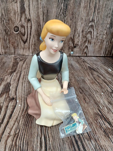 WDCC WALT DISNEY Classics Collection WDCC Cinderella Pensive Dreamer ...