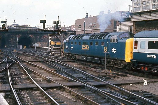 ORIGINAL COLOUR SLIDE of 55009 BR class 55 Deltic diesel loco £2.99 ...