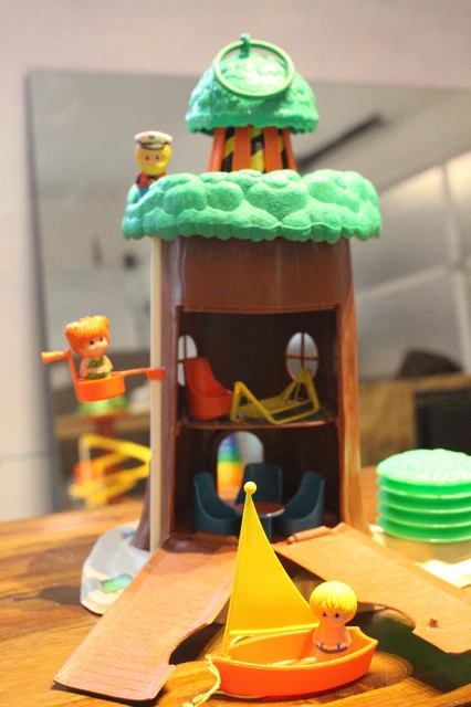 VINTAGE TREE TOTS Family Lighthouse Play Set 1970s - Complete with Box ...