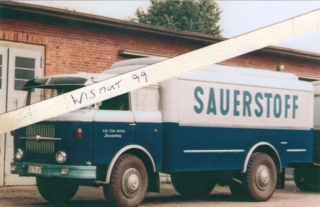 OLDTIMER-FOTO DDR VEB TEGA Werke Brandenburg LKW Skoda ...