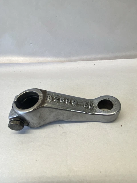 HARLEY DAVIDSON PANHEAD Shovelhead Generator 52699-65 Foot Peg Bracket ...