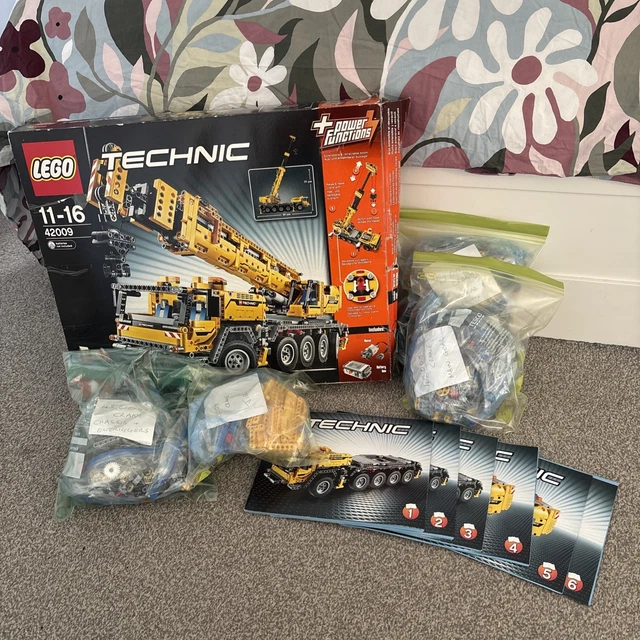 LEGO TECHNIC: MOBILE Crane MK II (42009) including instructions and box ...
