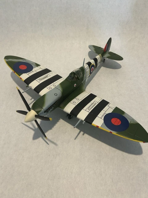 KING AND COUNTRY RAF 042 Johnnie Johnson’s Spitfire Mk.IX £312.68 ...