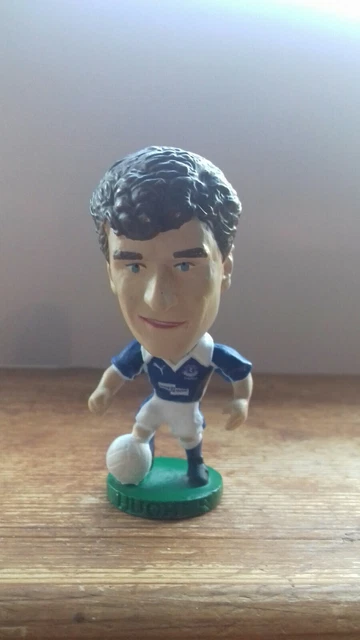 MARK HUGHES Non Corinthian Repaint Everton Home Kit 2000/02 £52.70 ...