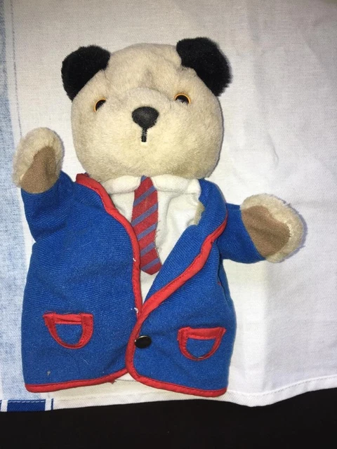 VINTAGE SOOTY AND Friends Scampi Hand Puppet - 2 Buttons Missing £8.00 ...
