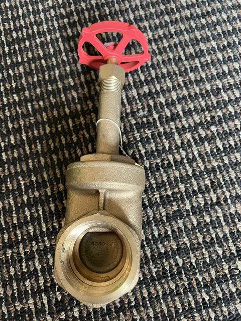 MILWAUKEE VALVE 2 Inch Thd Rising Stem Union Solid Wedge Disc 125SWP ...