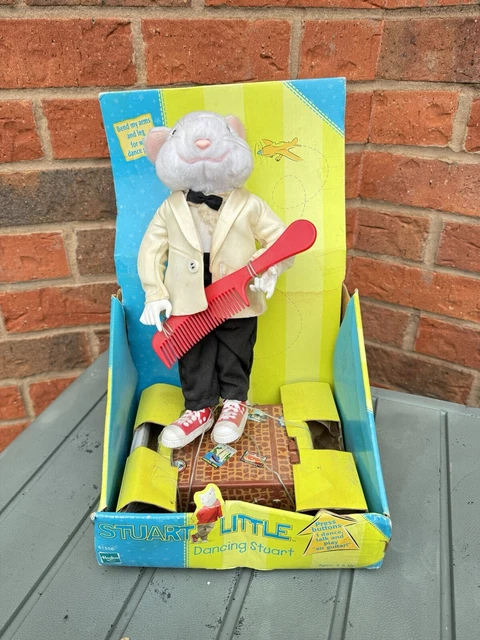 COLLECTIBLE DEAD STOCK Hasbro 1999 Boxed Stuart Little Dancing Stuart ...