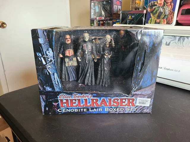 NECA ACTION FIGURE Clive Barker's Hellraiser Cenobite Lair Box ...