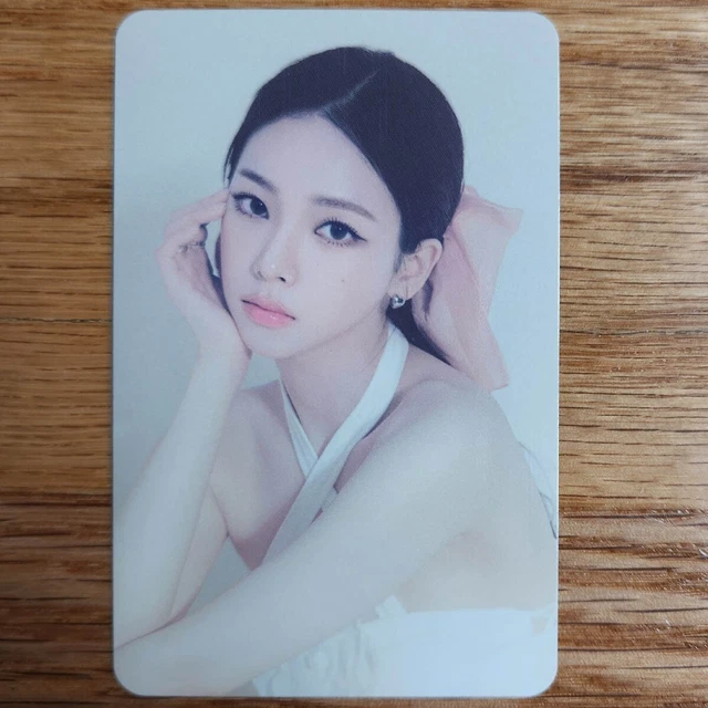 KARINA OFFICIAL PHOTOCARD Aespa 2024 Season's Greetings Genuine Kpop ...