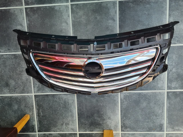 GENUINE VAUXHALL INSIGNIA MK1 Pre-Facelift Front Grille 2008-2013. $78. ...