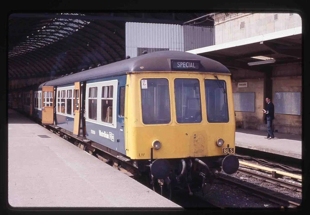 35MM SLIDE BR British Railways Diesel DMU Scenes x 4 mixed 1980s ...