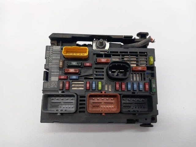 9807028580 CAJA RELES / Fusibles pour PEUGEOT 3008 Confort 2009 EUR 90 ...