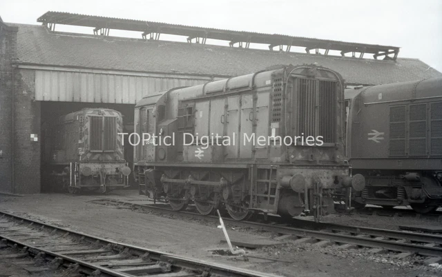 RAIL B&W NEGATIVE 08442 Class 08 Grangemouth 09/04/1977 #EJ527 £4.99 ...
