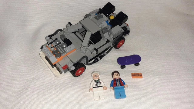 LEGO BACK TO the Future - The DeLorean Time Machine - Set 21103 ...
