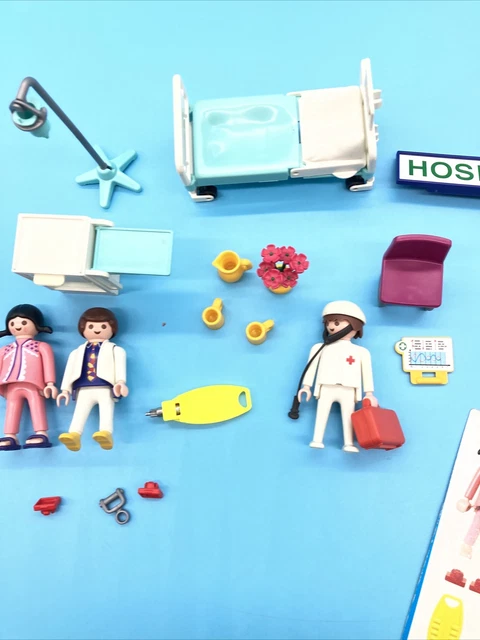 PLAYMOBIL 3980 CHAMBRE d'hôpital et 3928 fauteuil roulant patient d ...