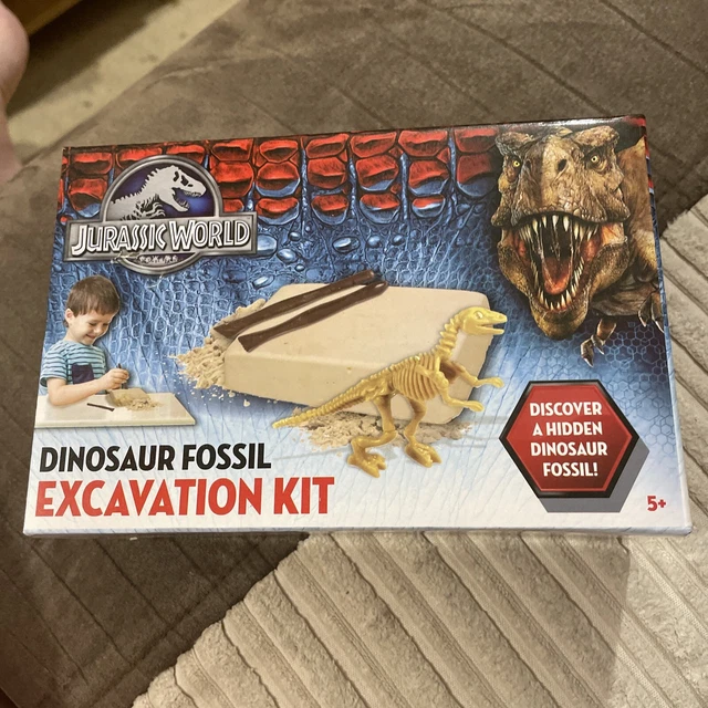 JURASSIC WORLD DINOSAUR Fossil Excavation Kit NIB £2.99 - PicClick UK