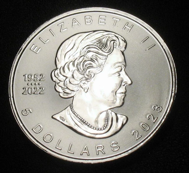 2023 CANADIAN $5 Silver Maple Leaf 1 oz Silver Coin Queen Elizabeth II ...