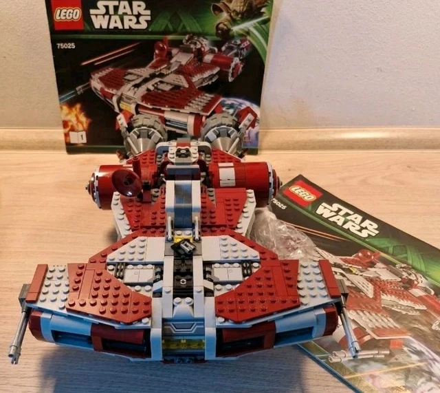 LEGO STAR WARS: Jedi Defender-Class Cruiser (75025) £57.74 - PicClick UK
