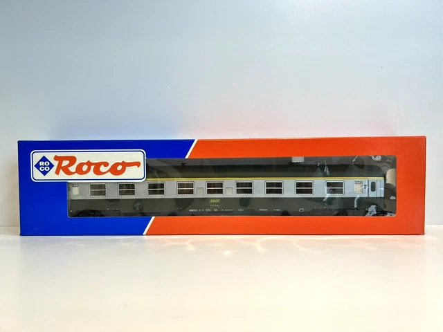 ROCO 44611 - Voiture voyageurs 1cl UIC A9 ép IV de la SNCF en HO EUR 39,90 - PicClick FR