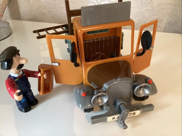POSTMAN PAT 2005 Ted Glen Figure & Friction Powered Truck - Please Read ...
