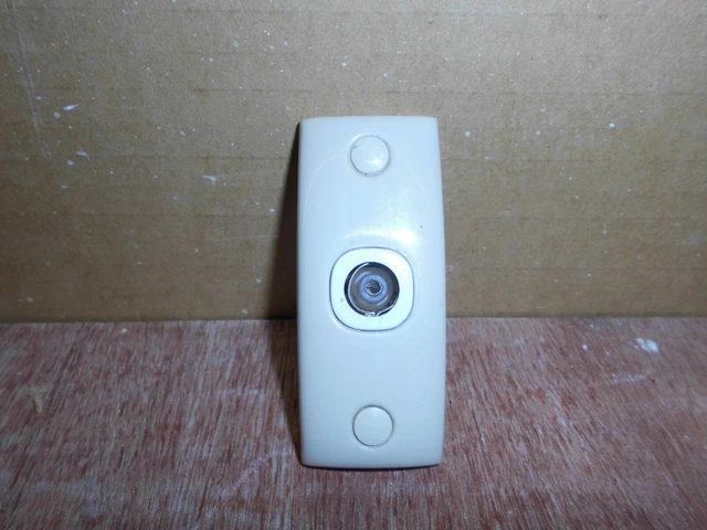 SLIM CLIPSAL BEIGE Single Aerial Socket Caravan Camper - AS3T-DD-9 $13. ...