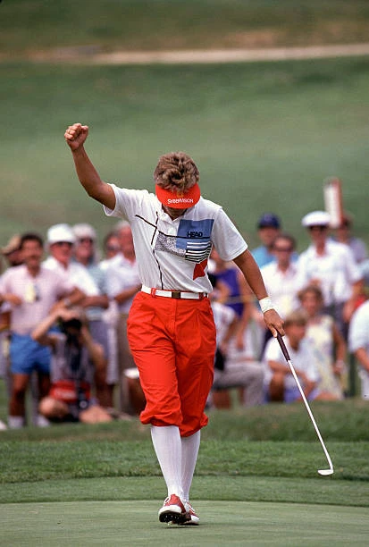 PATTY SHEEHAN REACTS after make her shot in the U.S. Women- Golf 1988 ...
