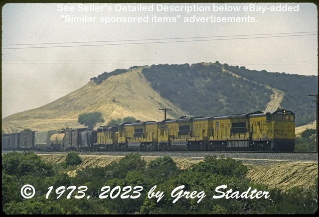UNION PACIFIC #5030 mène un trio de GE U50C au Cajon Pass Summit, CA ...