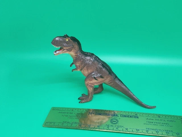 TYRANNOSAURUS REX DINOSAUR Toy Figure Roaring Carnivore Animal ...