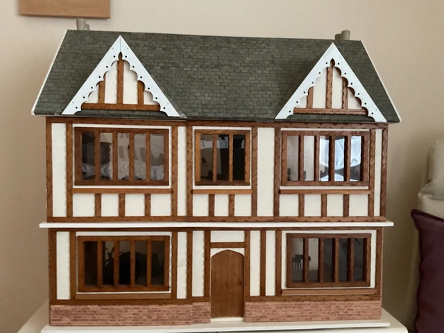 DOLLS HOUSE WOODEN hand made £260.70 - PicClick UK