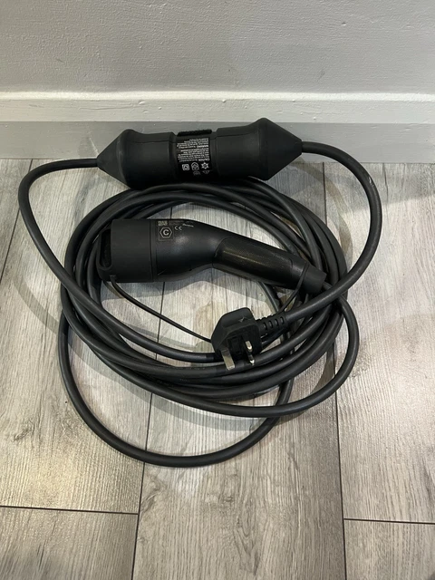 GENUINE VOLVO CHARGING Cable Xc40 C40 V60 Xc60 Xc90 Polestar Hybrid Uk ...