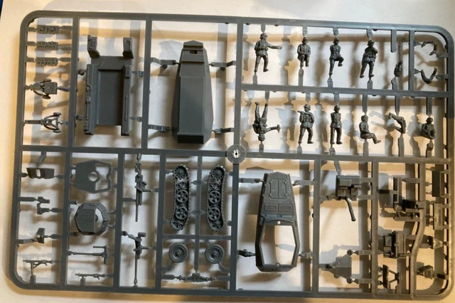 PLASTIC SOLDIER COMPANY 20mm scale German Sdkfz 250 half track x1 £4.00 ...