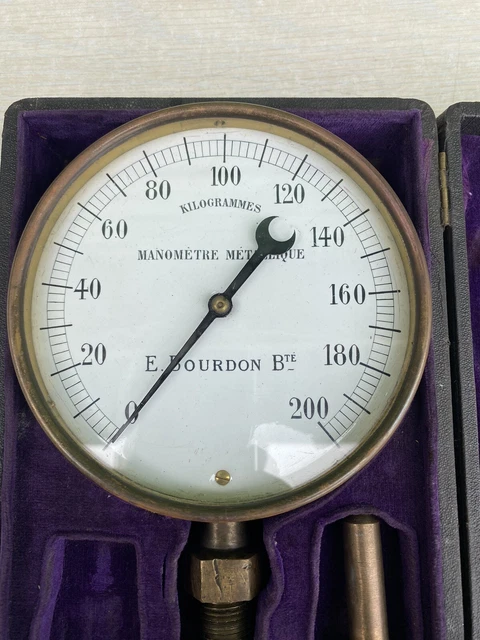 MANOMÈTRE MÉTALLIQUE ANCIEN coffret écrin Bourdon instrument mesure vintage EUR 30,00 - PicClick FR
