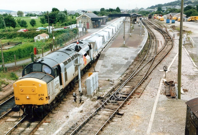 RAILWAY PHOTO 12X8 Class 37 37674 Freight at Par Stn 2/8/91 £6.00 ...