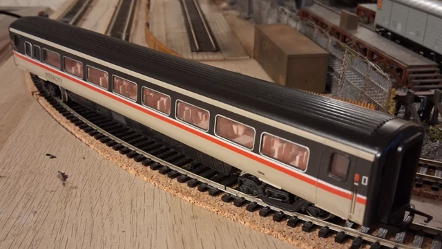 HORNBY BR INTER-CITY Swallow Standard Class Tourist Open Coach - No ...