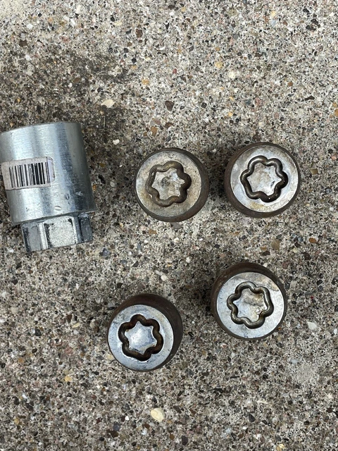 MAZDA 2, 3 ,6 Cx3 Cx5 LOCKING WHEEL STUD WHEEL NUT GENUINE £41.28 ...