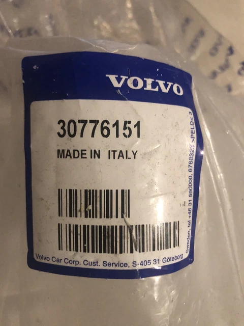 30776151 VOLVO RADIATOR Cooling Expansion Tank No Cap For Volvo C30,C70 ...