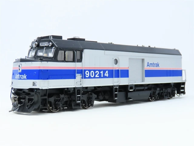 HO SCALE RAPIDO 81004 AMTK Amtrak Phase IV F40PH NPCU Diesel #90214 ...