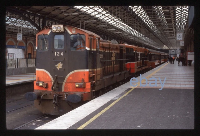 ORIGINAL 35MM SLIDE- Irish Railways - CIE 124 at Dublin Connolly - 6.98 ...