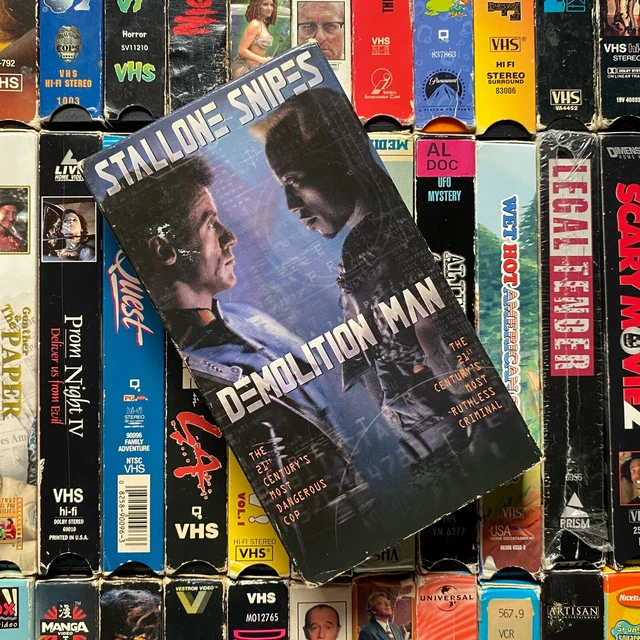 Demolition Man Vhs 1993 Warner Bros Rated R Action Adventure 115mins
