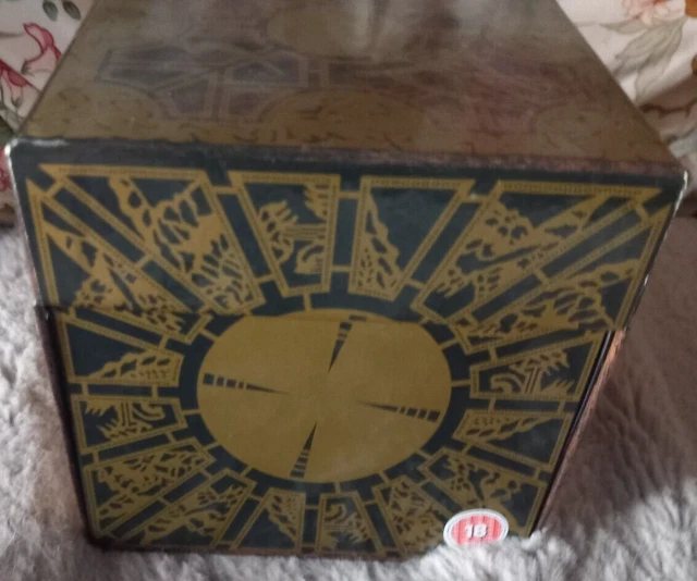 HELLRAISER ÉDITION LIMITÉE 4 disques DVD coffret configuration lamentation boîte puzzle avec EUR ...