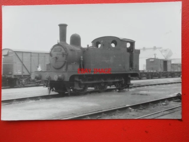 PHOTO LNER Ex Ger Class J67 0-6-0T Loco 68520 At Doncaster Works 28/9 ...