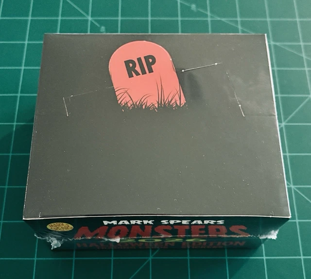 MARK SPEARS’ MONSTERS 2026 Halloween Edition Hobby Box Trading Cards ...