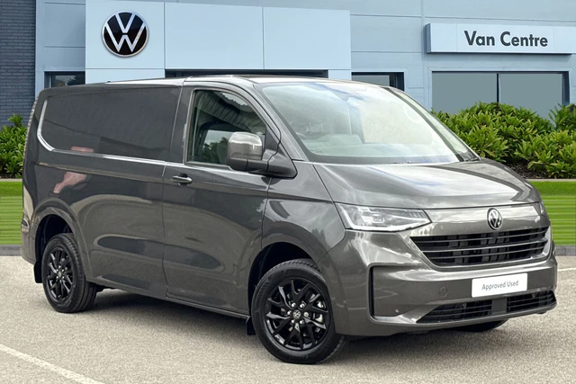 2025 VOLKSWAGEN TRANSPORTER T32 Panel Van Commerce Pro SWB 150 PS 2.0 ...